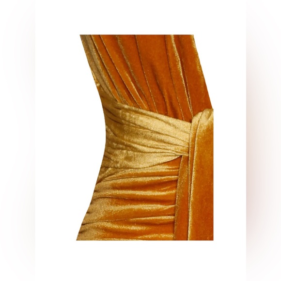 Miss Circle | Dresses | Infinite Love Deep V Velvet Dress With Strap ...